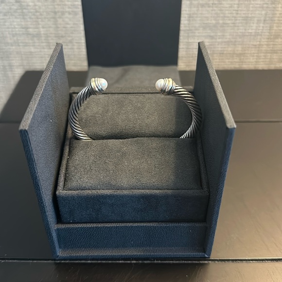 David Yurman | Jewelry | David Yurman Bracelet Like New In Box With ...